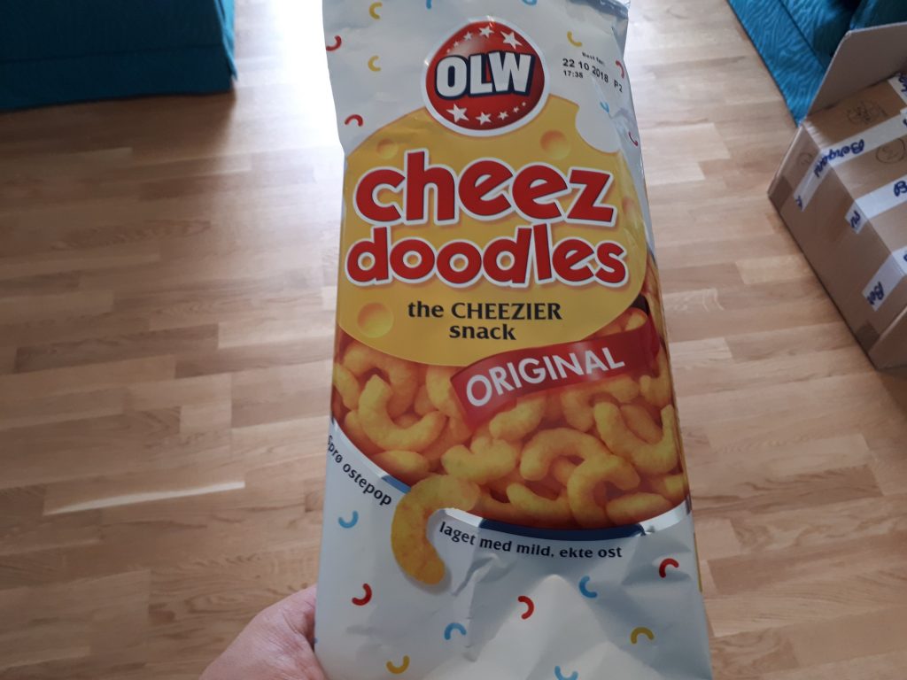 Die Chipstester: OLW - Cheese Doodles Original - Simon på tur